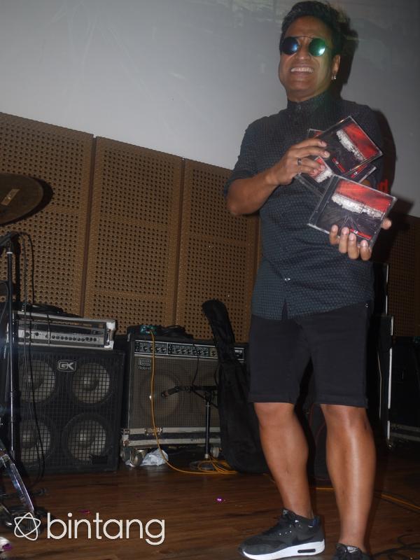 Sukses Produseri Dewi Sandra, Andi Atis Unjuk Gigi di Album Baru ...