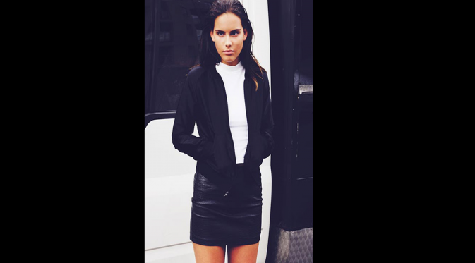 Perkenalkan Moffy, Model Sukses Bermata Juling